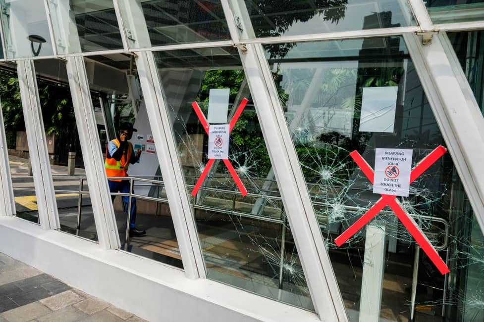 Stasiun Mrt Senayan Sambut Beroperasi Komersial Mrt 1
