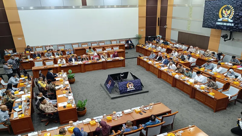 Pasal 7C UUD 1945 Tembok Penghalang Pembubaran DPR