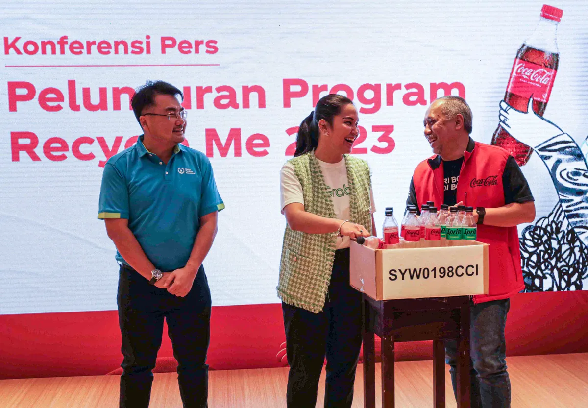 Daur Ulang Botol Plastik Bekas Pakai